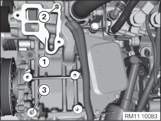 11 16 550 Removing and installing alternator bracket (B38A)