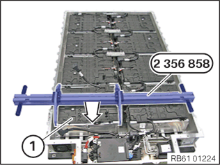Replacing a cell module (High-voltage battery unit removed) (after ...