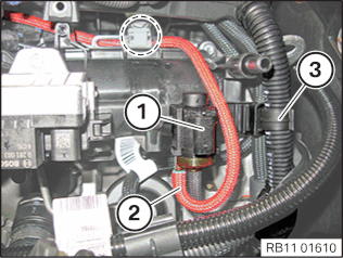 11 61 050 Removing and installing/replacing intake plenum (B47D)