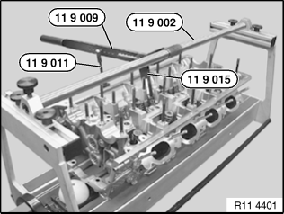 11 12 503 Disassembling and assembling cylinder head (N62/N62TU)